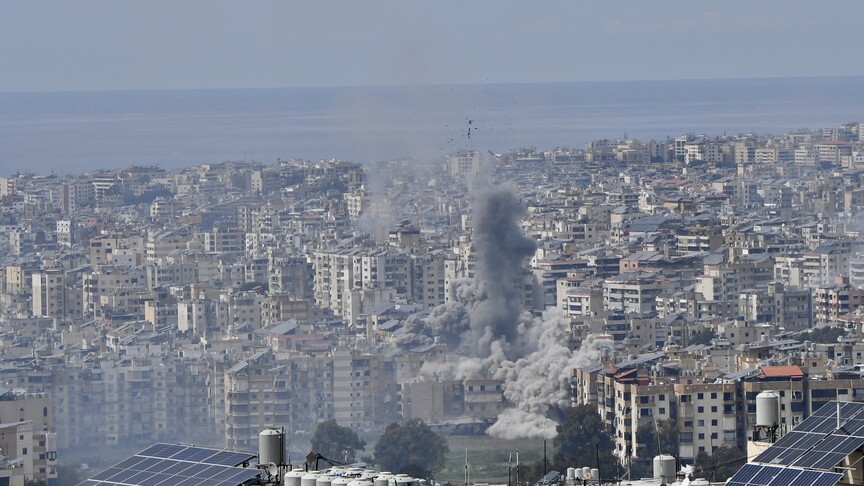 Israel urges evacuation south of Zahrani River amid strikes in Lebanon