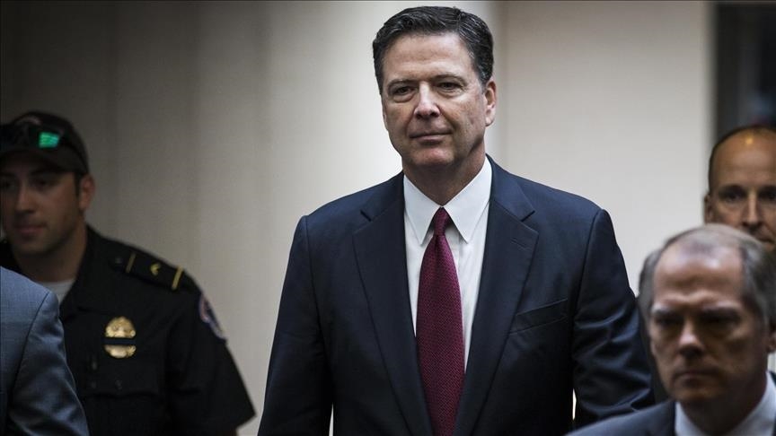 Former FBI Director James Comey seeks to have federal charges against ...